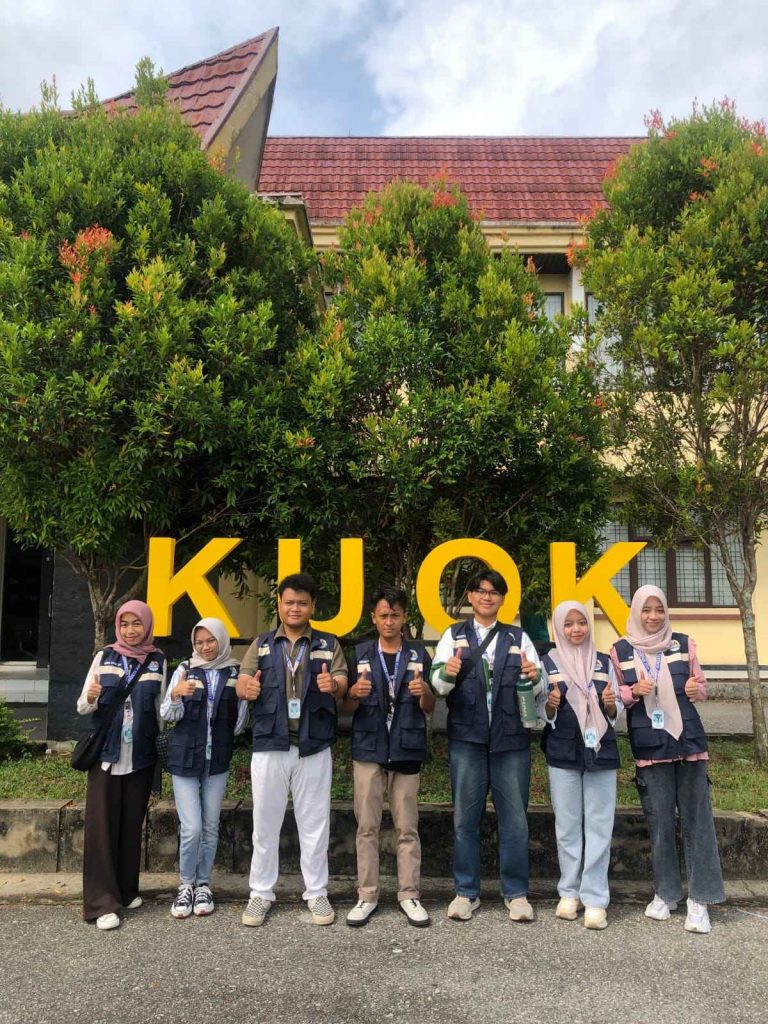 Mahasiswa KKN MBKM Arsitektur UNRI 2024 Rancang Masterplan Kawasan Stadion Desa Empat Balai | Krajan