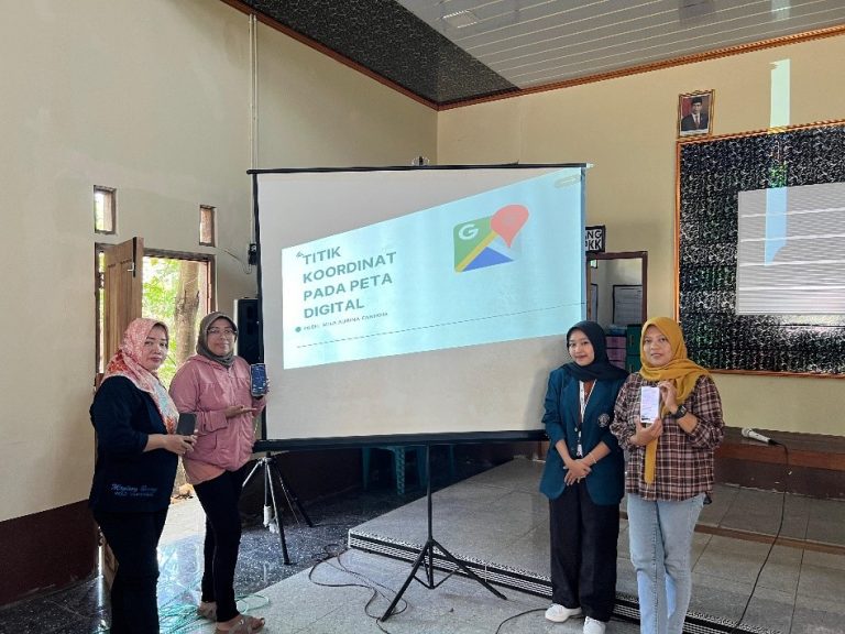 Mahasiswa KKN UNDIP Bantu Hubungkan UMKM Ngadirojo Kidul dengan Dunia Lewat Pelatihan Peta ...