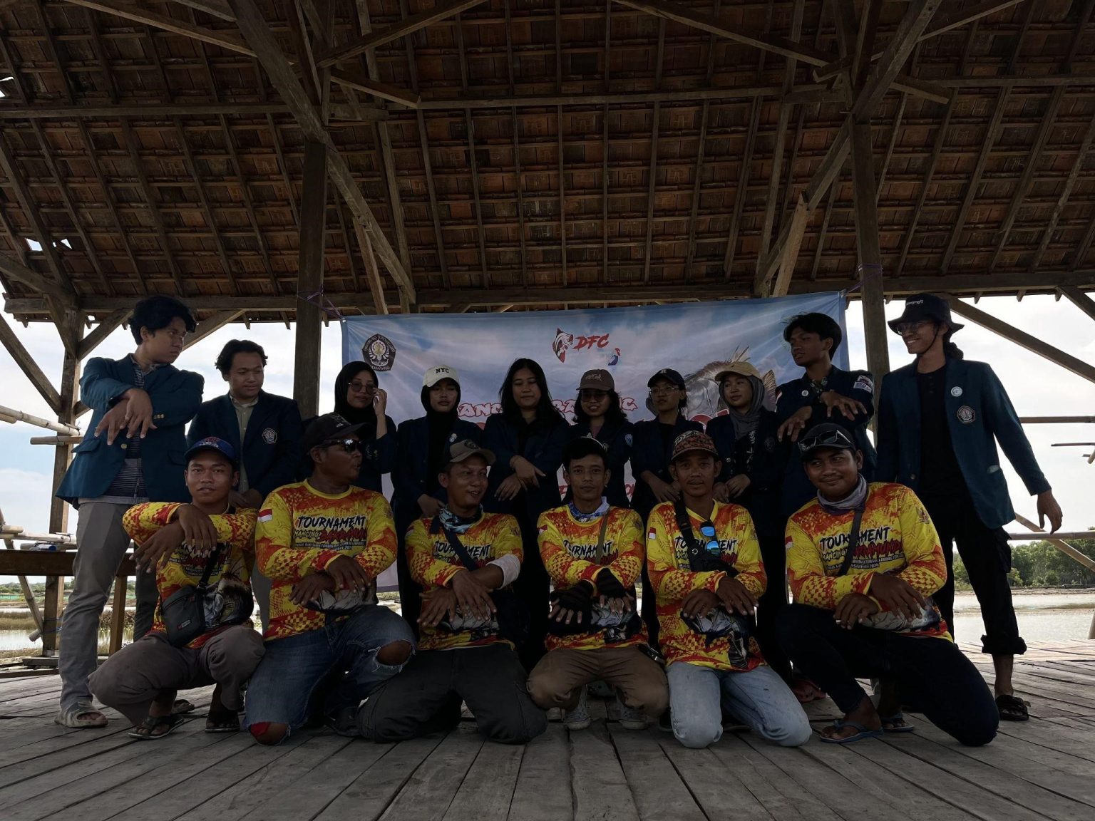 Edukasi Leptospirosis di Tengah Guyub Istambul: Strategi Humanis Mahasiswa UNDIP Bangun ...